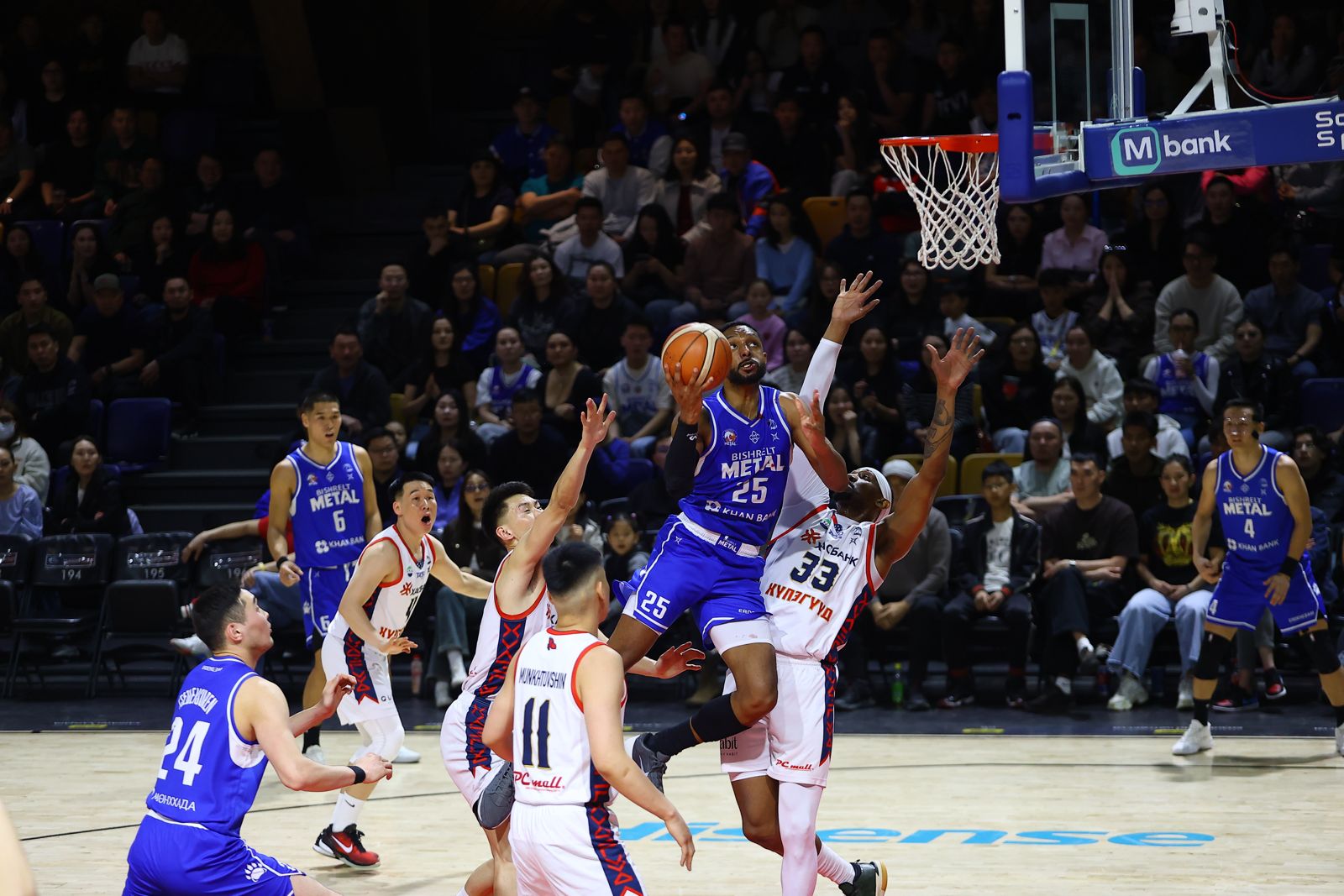 EASL Announces 2024-25 All-EASL Team Presented By Spalding | EASL